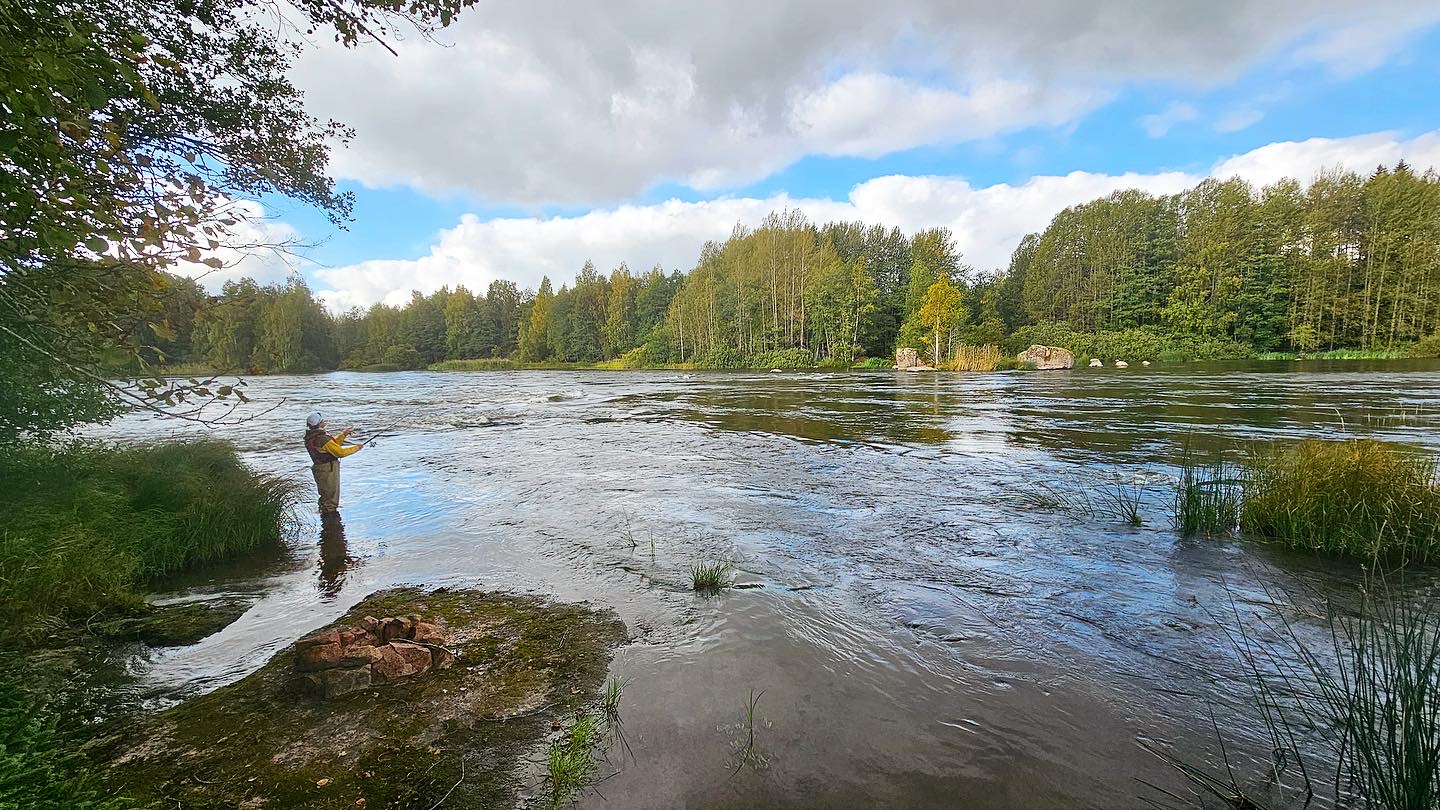 Kalastusreissu Pernoon koskille 2023 – Cadpool
